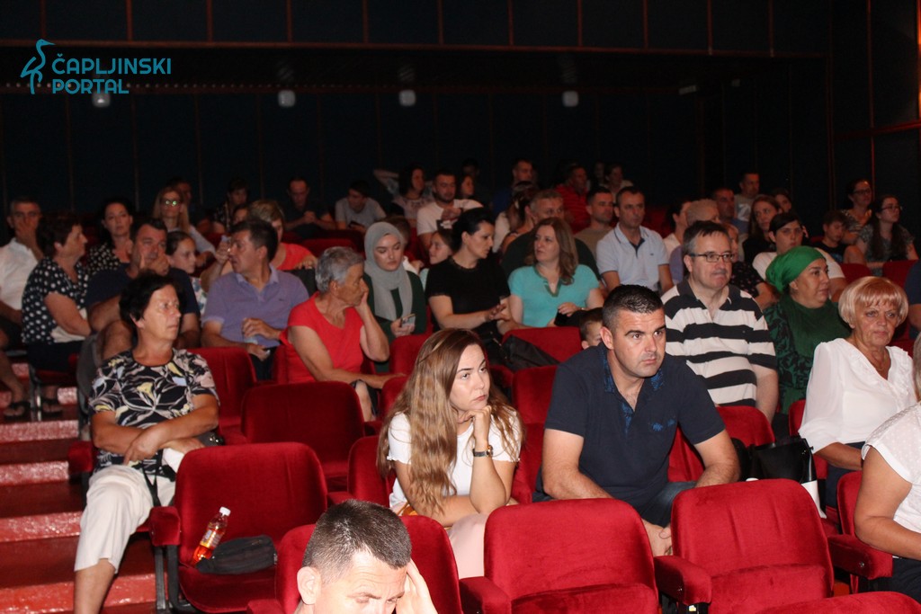 FOTO | Puno kino na Bajramskom koncertu: Grupa ''Rejjan'' oduševila ...