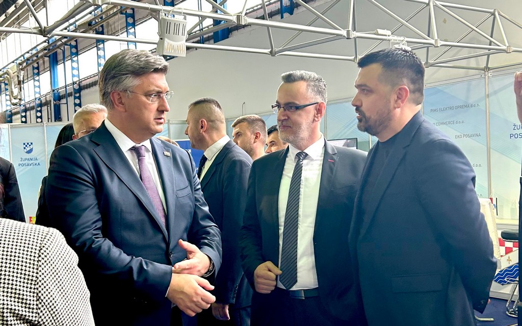 Najveće firme biraju GUMA M i Renault za svoj posao! Provjerite i vi ...